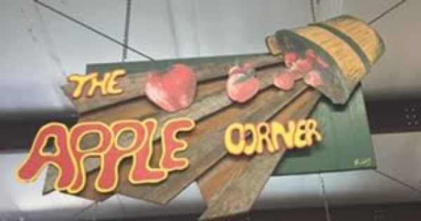 Apple Corner Shop - Sunrise Orchards